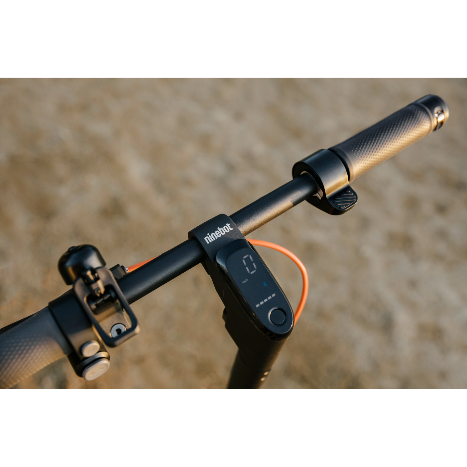 NINEBOT KickScooter F2 Plus E Powered by Segway | MediaMarkt