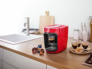 Ekspres na kapsułki TCHIBO Cafissimo Mini Salsa Red | MediaMarkt