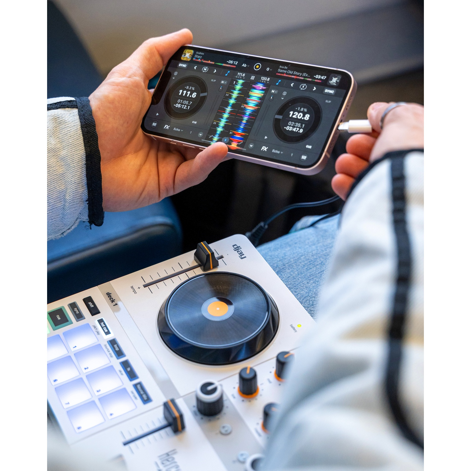 HERCULES Mix Ultra DJ Controller Wit | MediaMarkt