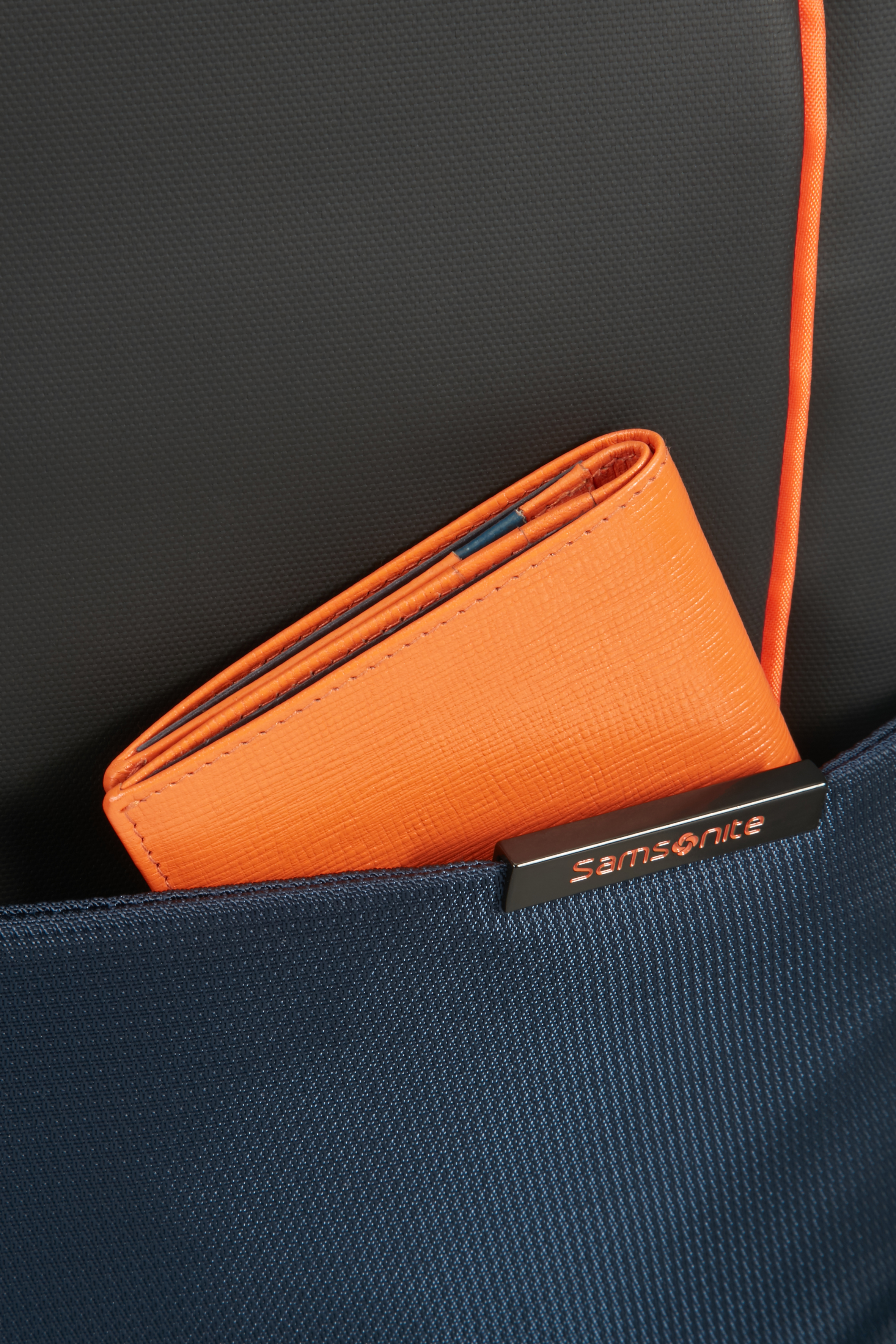 SAMSONITE 16N-01-006 17.3" Qibyte Laptop Sırt Çantası Mavi Fiyat ...