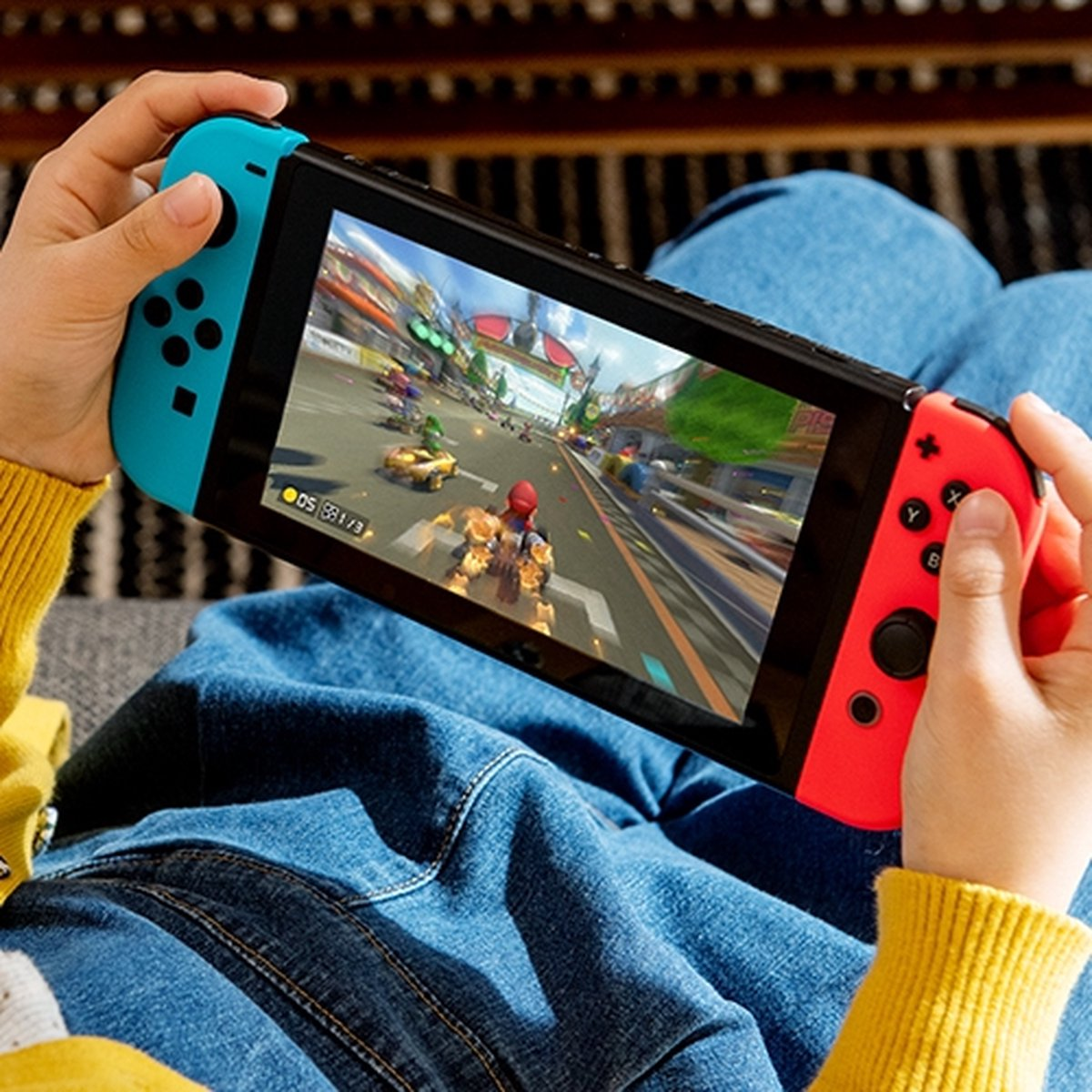 NINTENDO Switch Rood en Blauw | MediaMarkt