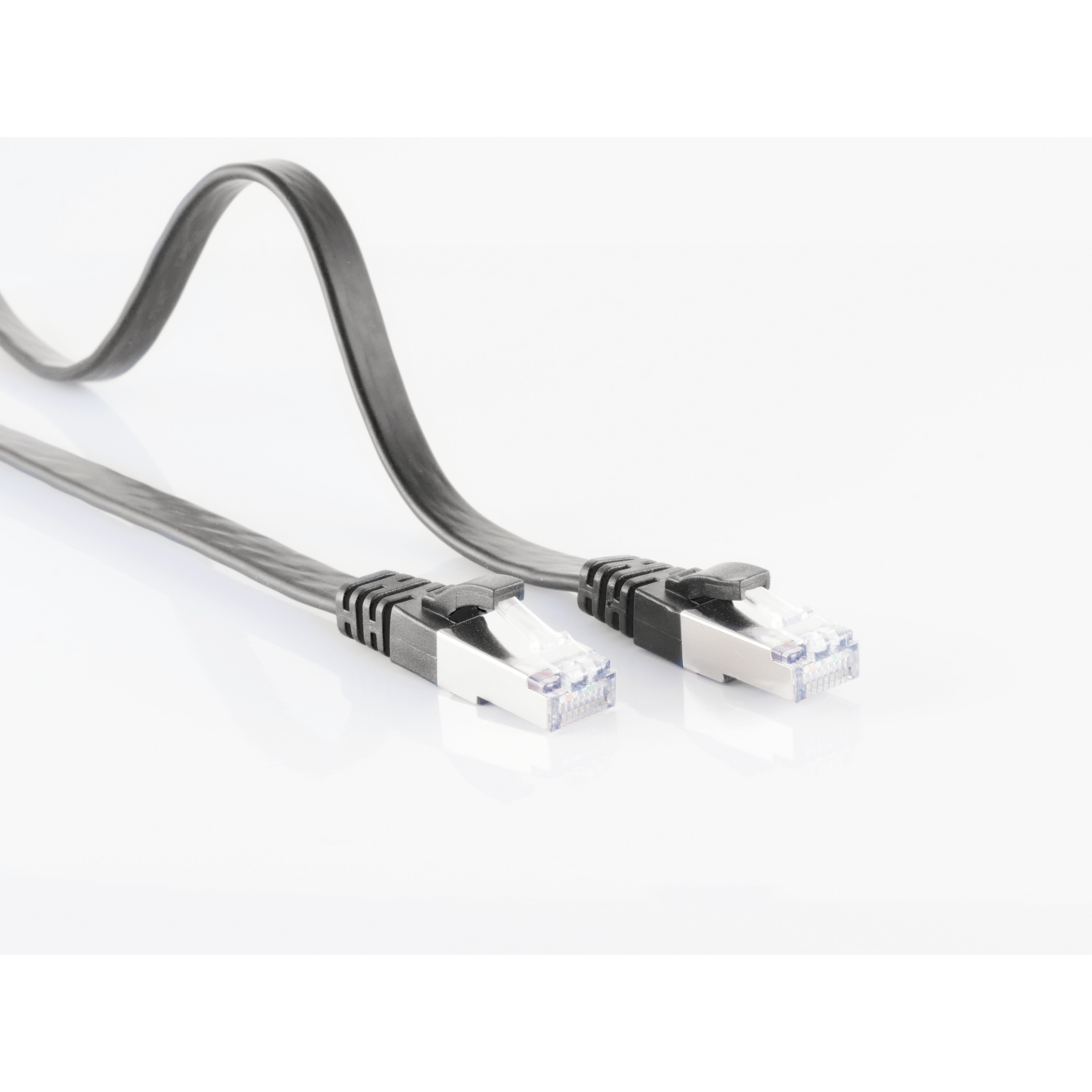 SHIVERPEAKS RJ45 Flachkabel m. CAT 7 Rohkabel slim sw 7,5m, Patchkabel ...