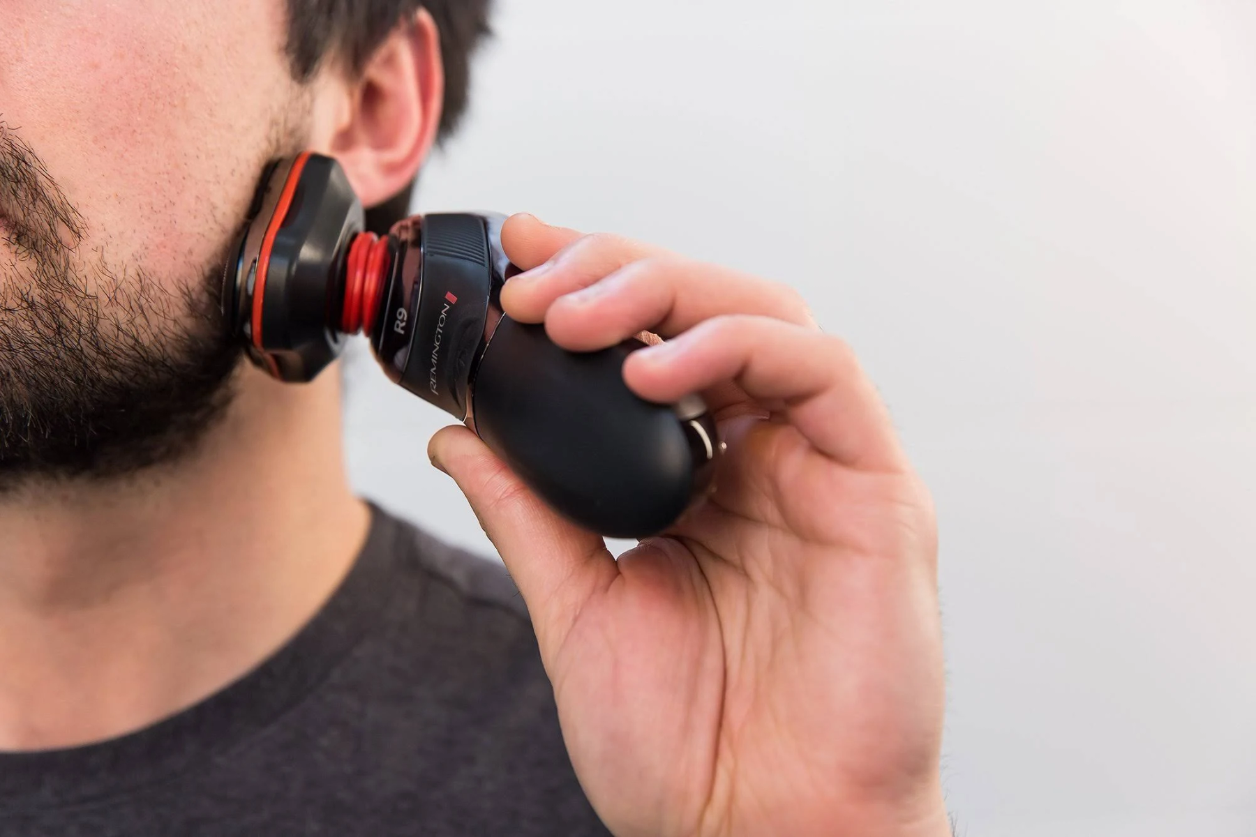 REMINGTON XR 1570 ULTIMATE SERIES R9 Rasierer Schwarz/Anthrazit (matt ...