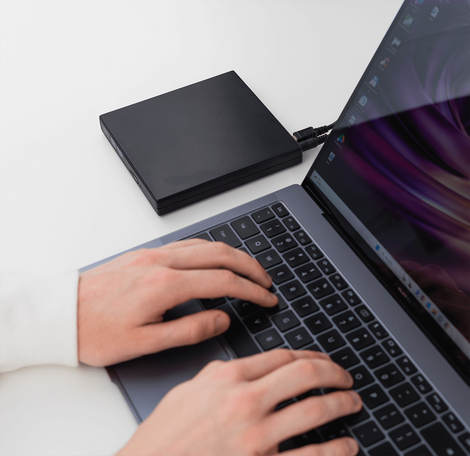 Grabadora de DVD | CD-R/DVD-ROM/RW SLIM REAGLE, Negro | MediaMarkt