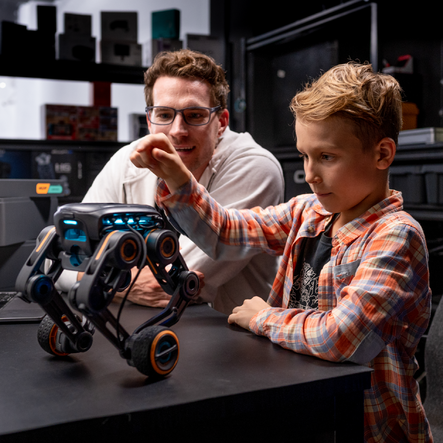 UBTECH ROBOTICS UGOT AI Space Exploration Kit Robot | MediaMarkt