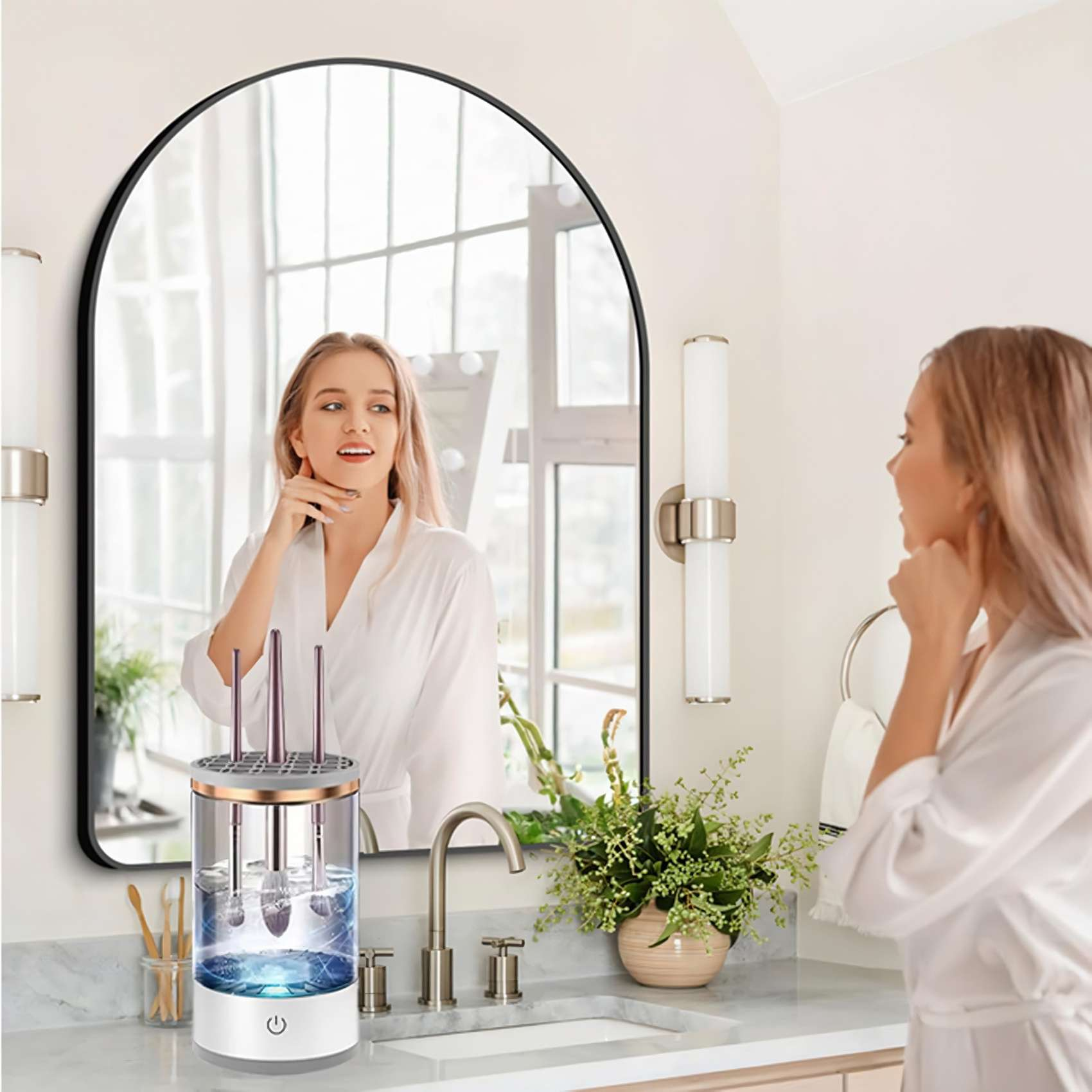 UWOT USB-betriebene Tiefenreinigung Reinigungsbürste | MediaMarkt