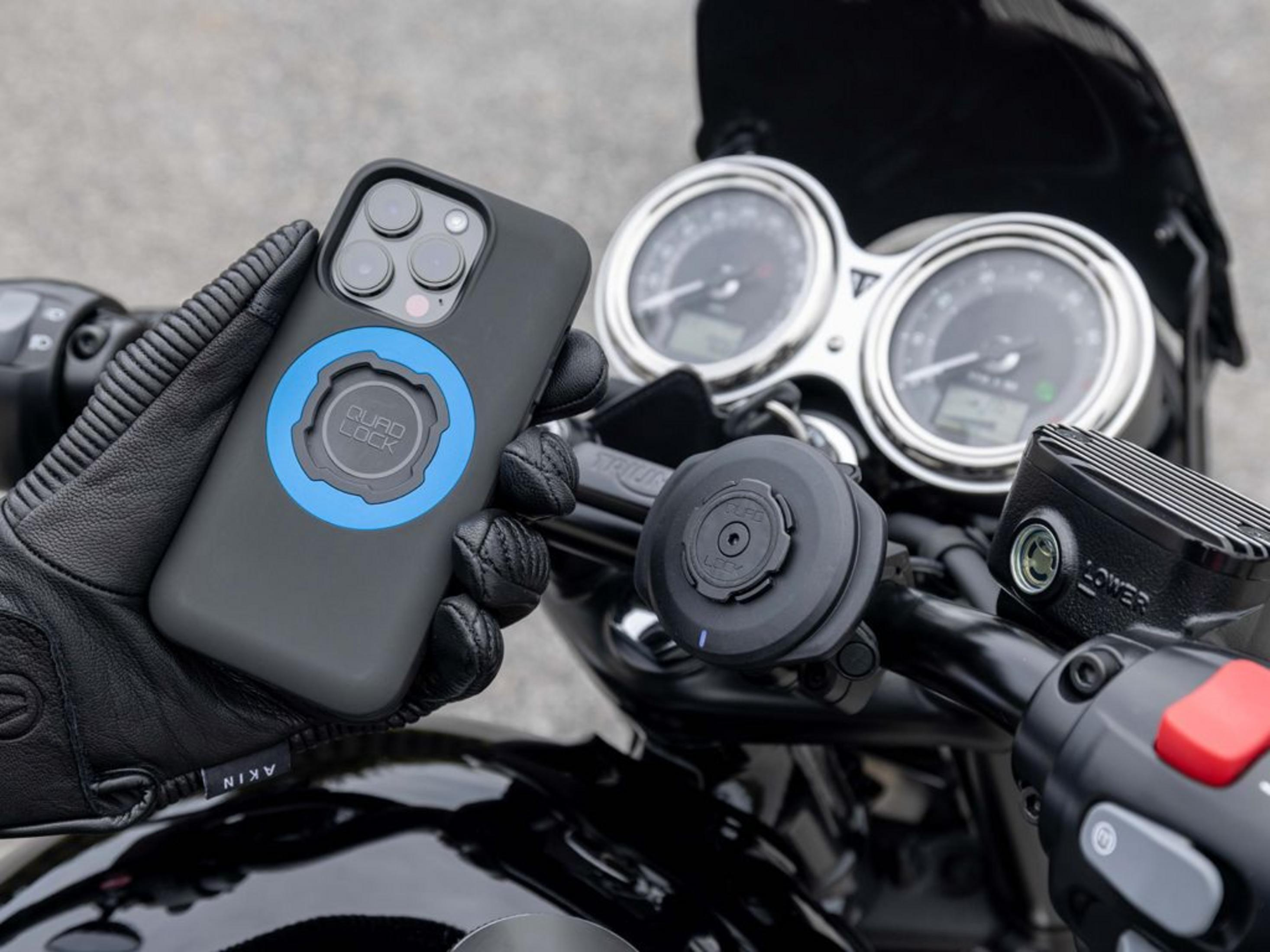 QUAD LOCK IPH15P MAG CASE Schutzhülle, Schwarz | MediaMarkt